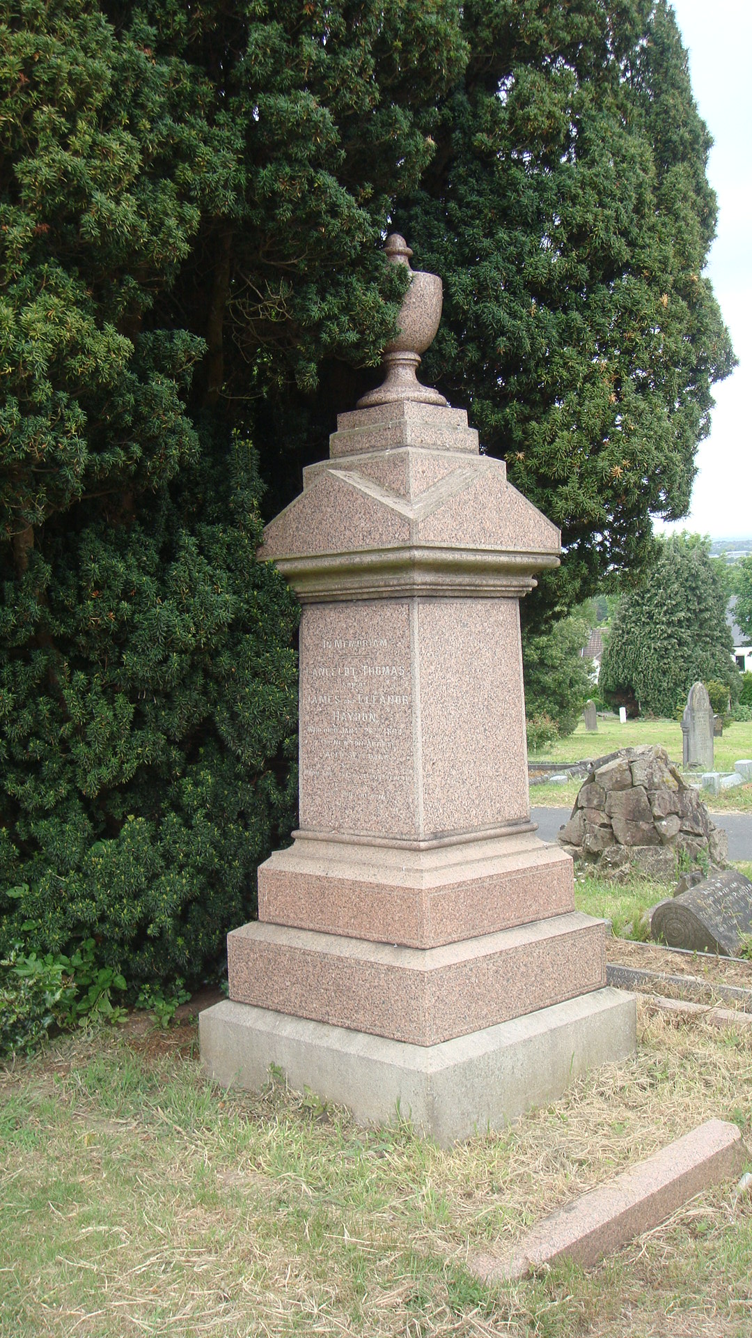 James Haydon and his son Lancelot – Radnor Street Cemetery