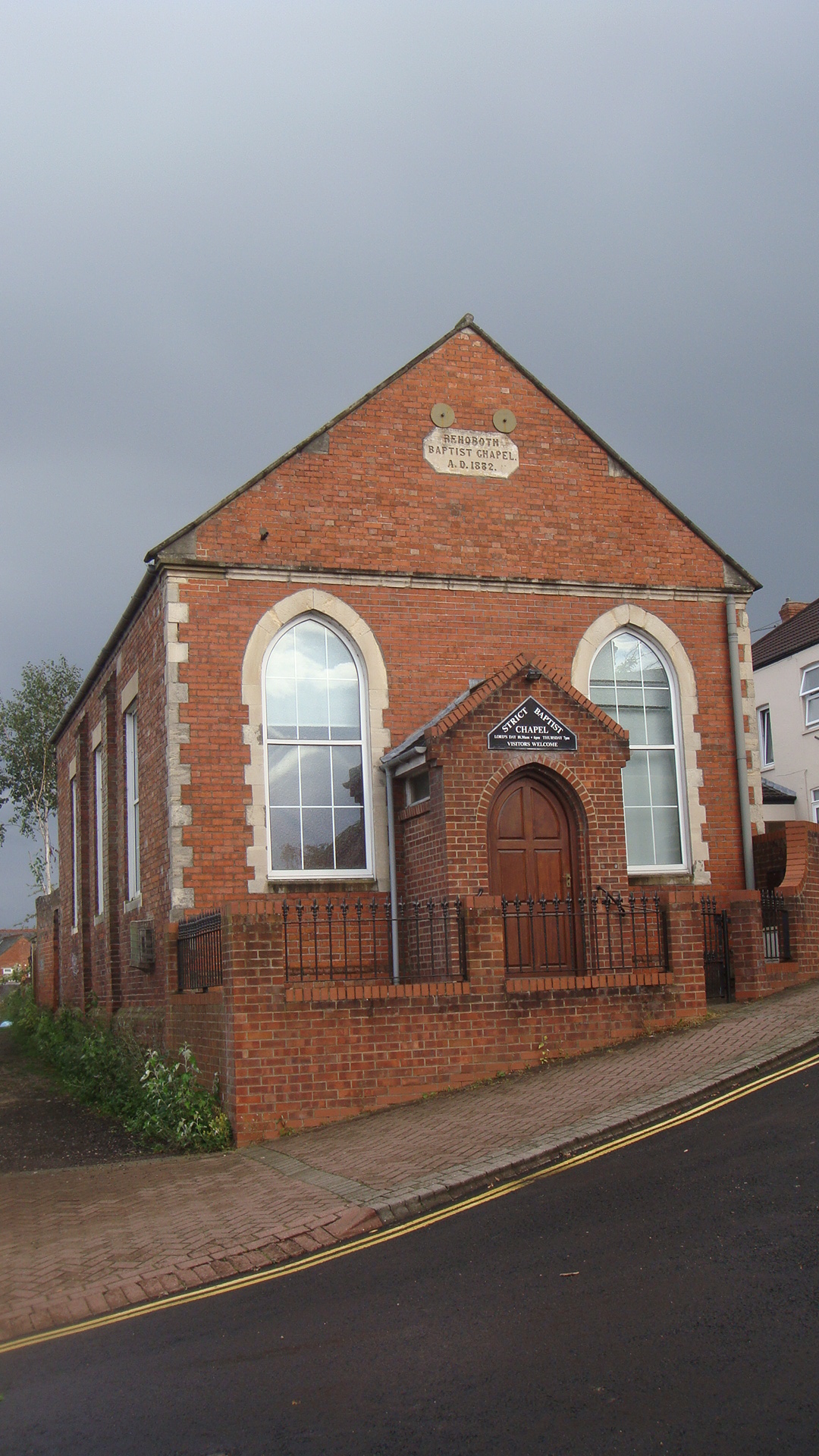 Rehoboth Chapel – Radnor Street Cemetery