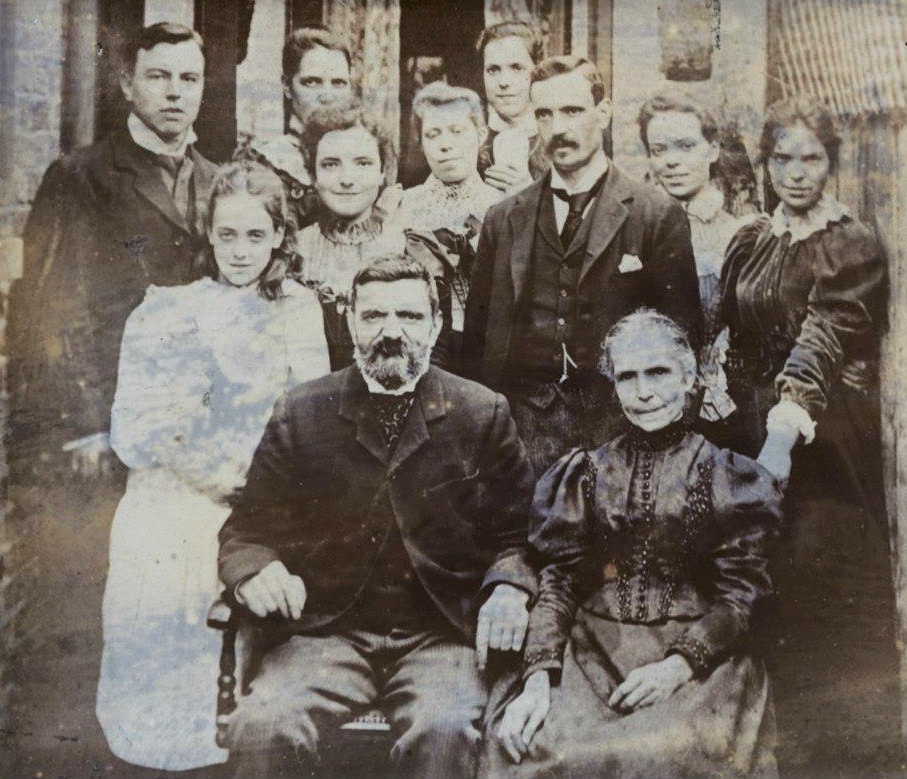 Another chapter in the Uzzell family history – Radnor Street Cemetery