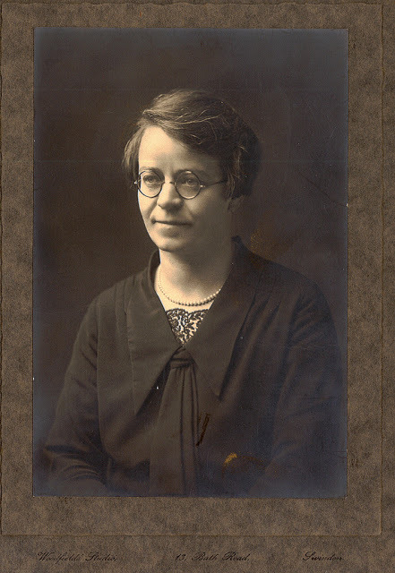 Edith Stevens – Communist – Radnor Street Cemetery