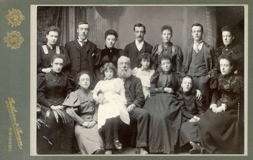 The Matthews family – Radnor Street Cemetery